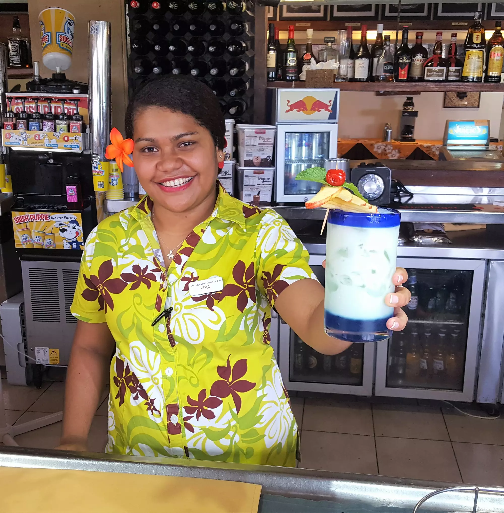 Mal’s Bar at The Edgewater Resort & Spa | Cook Islands